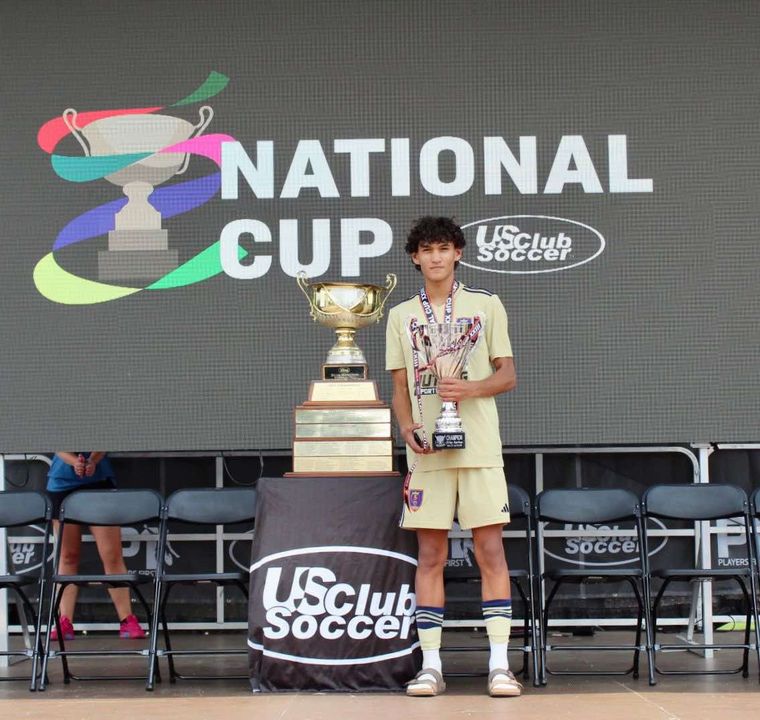 Q&A: Bryan Becerra, UNITED 956 MIDFIELDER - Edinburg Daily Review